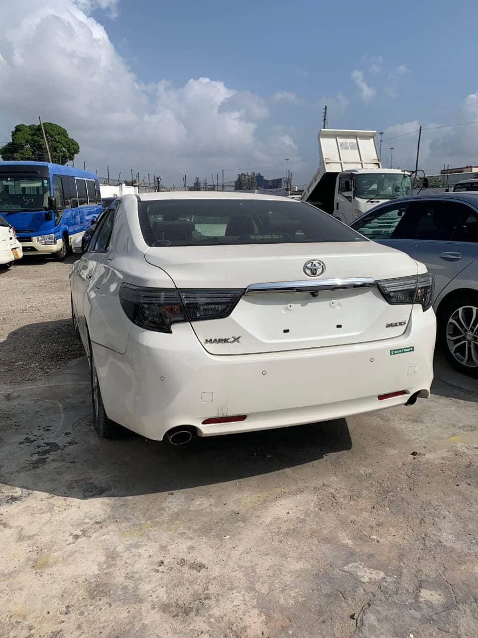 TOYOTA MARK X 250G - SHABAL MOTORS